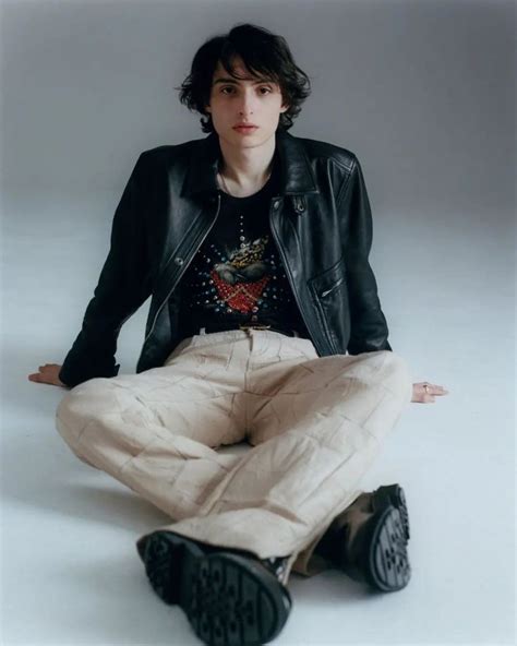 Finn Wolfhard Celebridades Bonitos Chicos Famosos Celebridades Adolescentes