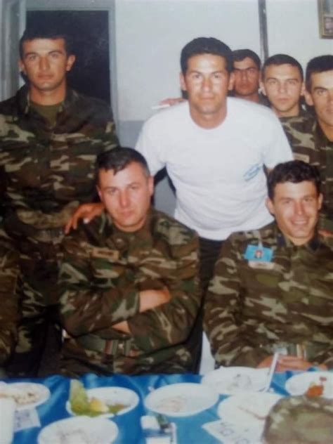 Azer Baba Ve Asker Arkadaşları Bos