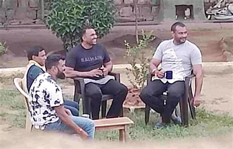 ನಟ ದರ್ಶನ್‌ಗೆ ವಿಶೇಷ ಸೌಲಭ್ಯ ಪ್ರಕರಣ ಏಳು ಅಧಿಕಾರಿಗಳು‌ ಅಮಾನತು Nirantara Times