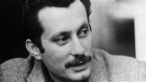 في عيد الأم كيف صورها غسان كنفاني في روايته أم سعد