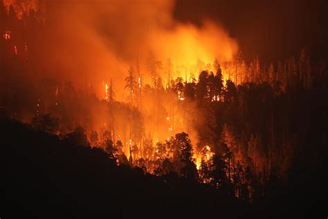 Cbs News Wildfire Watch See Wildfire Map Perimeters And Containment In Your Area