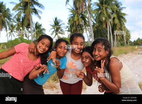 Girls Mariana Islands 13 Island Girls From The Philippines That Will
