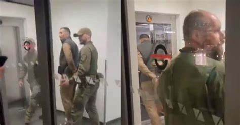 Oleksandr Usyk Releases Statement After Being Detained At Airport By