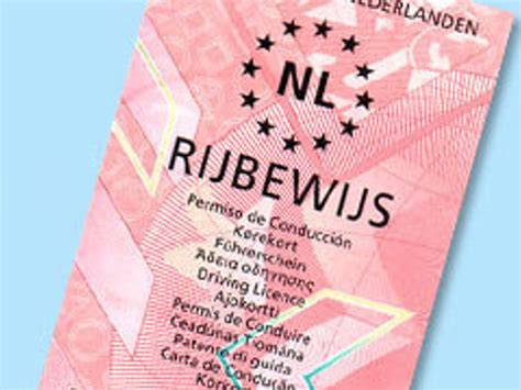 Snelheidsduivel Raakt Rijbewijs Kwijt Rijnmond