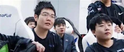 369改id为“不玩酒桶”，结果连玩三局还遇到了karsazoom比赛观众