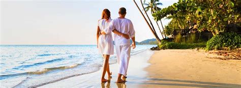 Best Beach Places To Celebrate Honeymoon