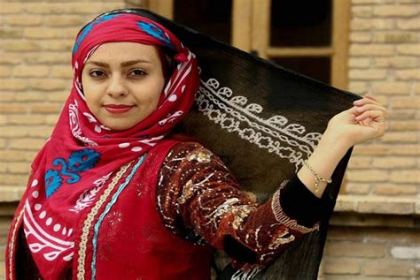 آشنایی با لباس محلی لری زنانه و مردانه فیلی، بختیاری و لر جنوبی ستاره