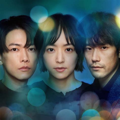 Netflix 配信開始 シリーズ『100万回 言えばよかった』（日本） 井上真央、佐藤健、松山ケンイチ