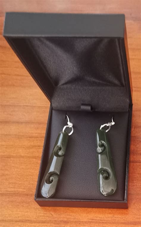 Authentic Pounamu Greenstone Jewellery Nzs Finest Greenstone Pounamu Jewellery 5 7