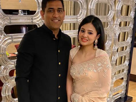 Ms Dhoni Indian Cricketer Biography The Best Biography