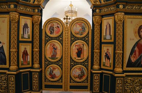 Иконостас — Заказать изготовление иконостаса, купить иконостас в ...