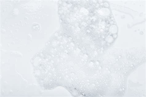 위에서 흰색 배경에 고립 된 세척 비누 또는 샴푸에서 거품 거품 0명에 대한 스톡 사진 및 기타 이미지 0명 건강관리와