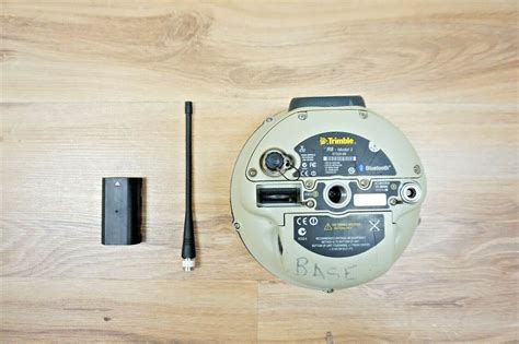 Trimble R8 Model 3 GNSS GPS L1 L2 L2c L5 RTK 450 470mhz Base Rover R8 3