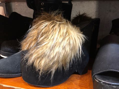 Hasey — This Used Platform Wedge Mules Is One Of My