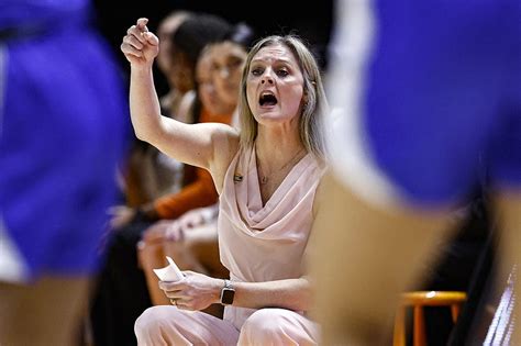 Lady Vols Rally From 17 Down To Beat Kentucky Chattanooga Times Free