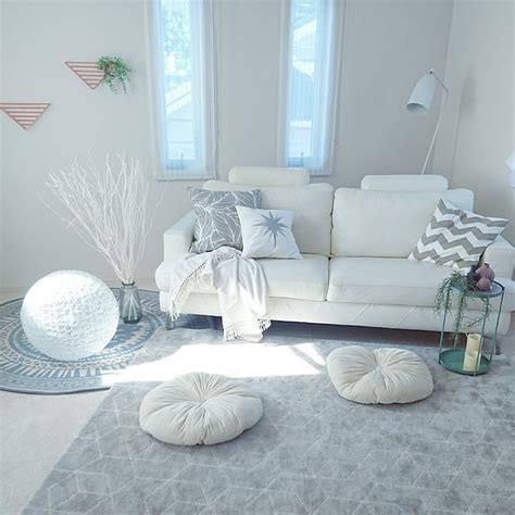 白いソファのおすすめ商品とおしゃれな実例 ｜ Roomclip（ルームクリップ）