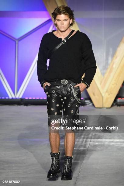 4636 Jordan Barrett Photos And High Res Pictures Getty Images