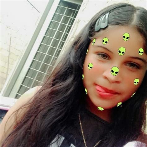 Valery Sofía Youtube