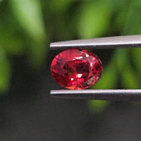 พลอย ทับทิม ซองเจีย Songea Ruby Sapphire 103 กะรัต Cts พร้อมใบเซอร์ พลอยแท้ อัญมณีมงคลประจํ