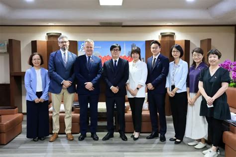 英國在台辦事處代表鄧元翰訪高雄 陳其邁暢談淨零轉型 地方 Nownews今日新聞