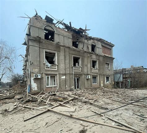 Під обстрілами перебували 11 населених пунктів Донеччини зруйновано та пошкоджено 27 цивільних