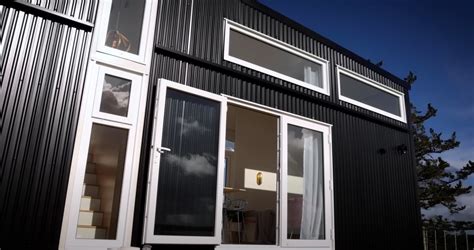 All Black Tiny House Hides A Gorgeous Custom Interior In Soft Pastels Autoevolution