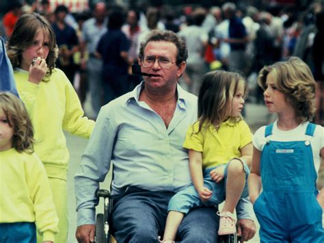 איש הרדיו והטלוויזיה אבי אתגר הלך לעולמו בגיל 76 ערוץ 14 C14