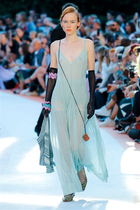 Missoni News, Collections, Fashion Shows, Fashion Week Reviews, and ...