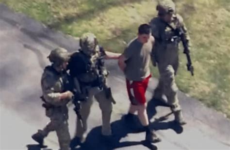 Suspected Pentagon Leaker Arrested 21 Year Old Air National Guardsman
