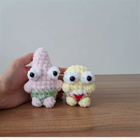 خرید و قیمت عروسک بافتنی باب اسفنجی مجموعه دو عددی از غرفه Luxurybaf