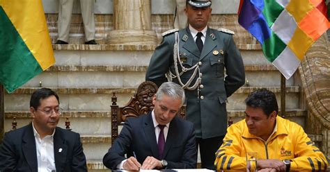 7 Huellas El Alto Gobierno promulga ley que viabiliza créditos para proyectos de drenaje