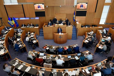 Brussels Parlement Geeft Regering Vervoort Iii Het Vertrouwen De Morgen