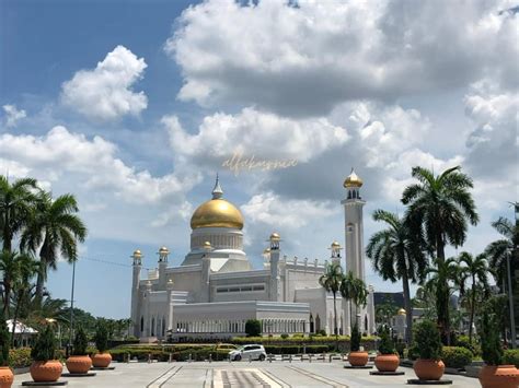 Wisata Masjid Di Brunei Darussalam