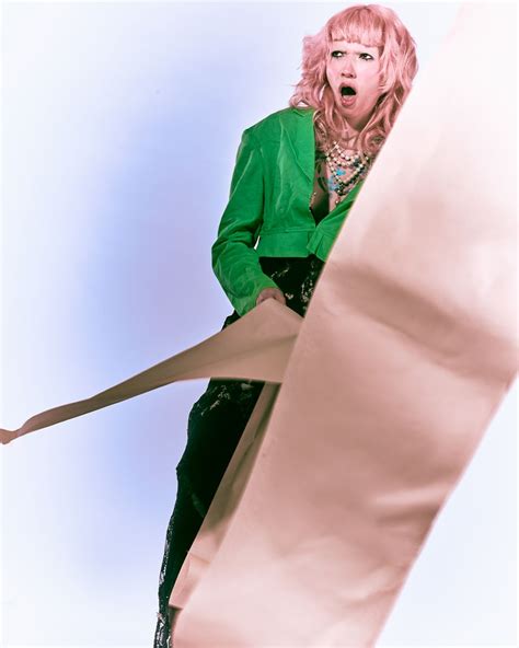 Ofﬁce Survival Manual Pap Magazine