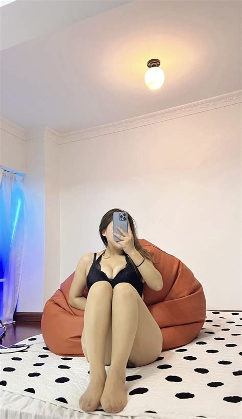 水水是我 On Twitter Rt Aa131425 最近下面不知不觉的流水，是太骚了，还是想要了呢，骚哥哥，私信，一起叫床高潮互相解决。