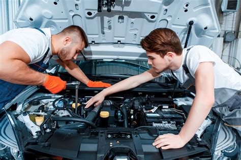 Auto Mechanic Repair Experts