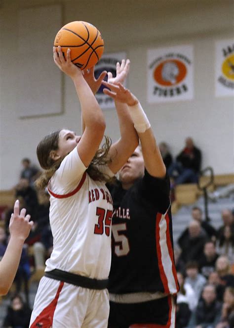 Huntleys Perfect Year Continues Raiders Defeat Libertyville To Win