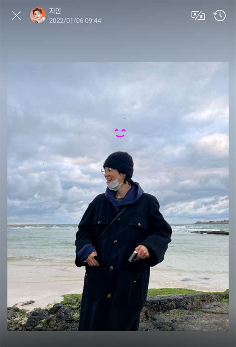 Bts Community Posts 지민씨😊 나는 당신이 돌아와서 기쁘다 💗 오늘도 행복하게 해줘서 고마워 💜 귀국 사진으로