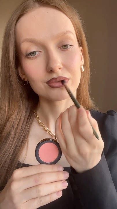 Как сделать трендовый эффект на губах Раскрываю секрет Youtube