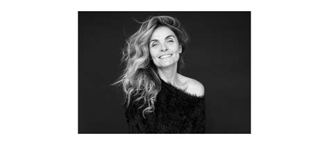Capturing Your Beautiful Essence Helen Tansey