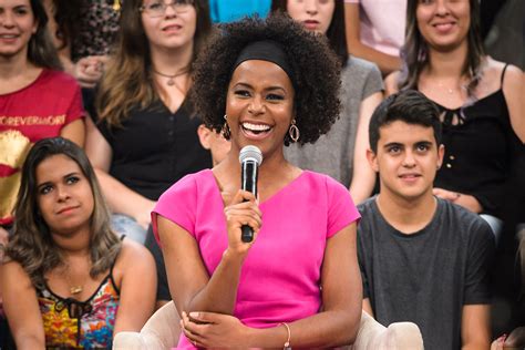 A Estreia De Maju No Fantástico Claudia