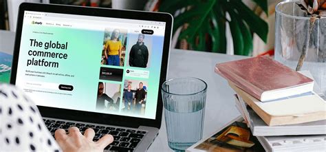 Top 15 Shopify Website Examples To Inspire Yours [2025]