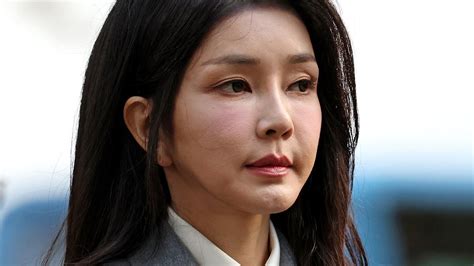 The Secrets To Kim Keon Hees Age Defying Looks South Korean First