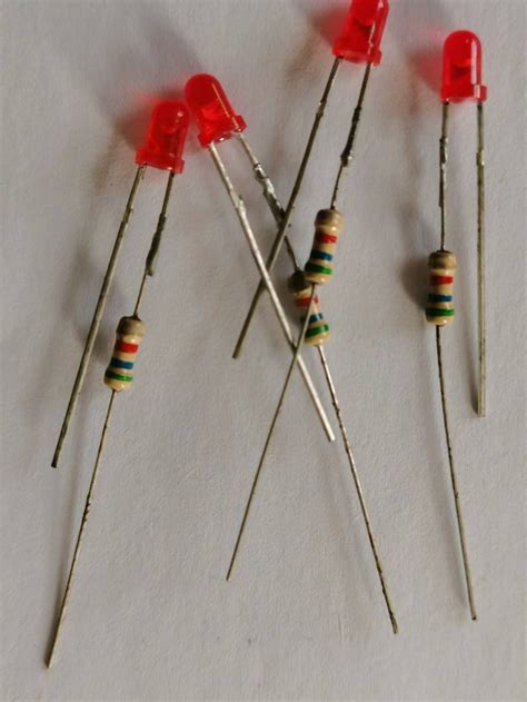 Round Led 3mm Red Colour Weld With Resistor Led And Led Lamp