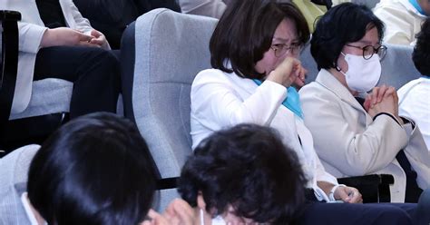 간호법 통과에 간호협회 “환영” 의사협회 등 “연대 총파업”