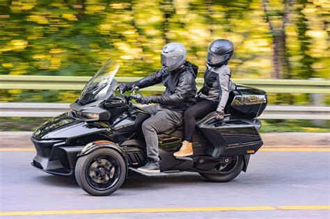 독보적인 트라이크의 매력 캔암 스파이더 Rt 리미티드 월간모터바이크