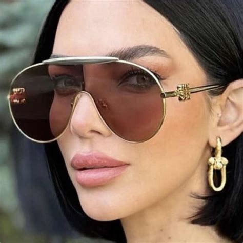 Fashionable Women Brand Designer Sunglasses 2024 Custom Logo Fashion