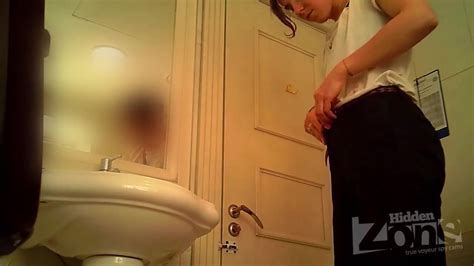 Hidden Zone Womens Toilet Spy Cam 104