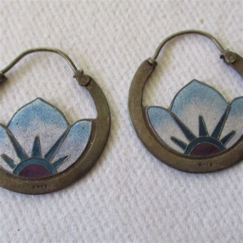 Thousand Flowers Etsy