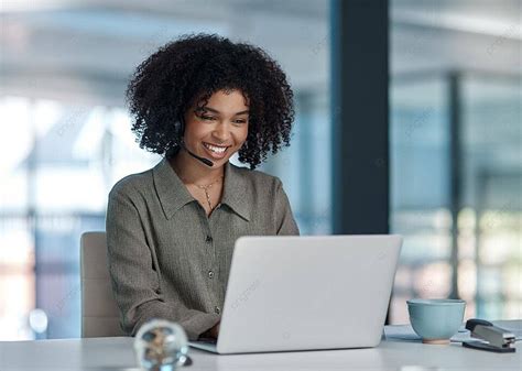 Agent Client Interaction Background Images Hd Pictures And Wallpaper